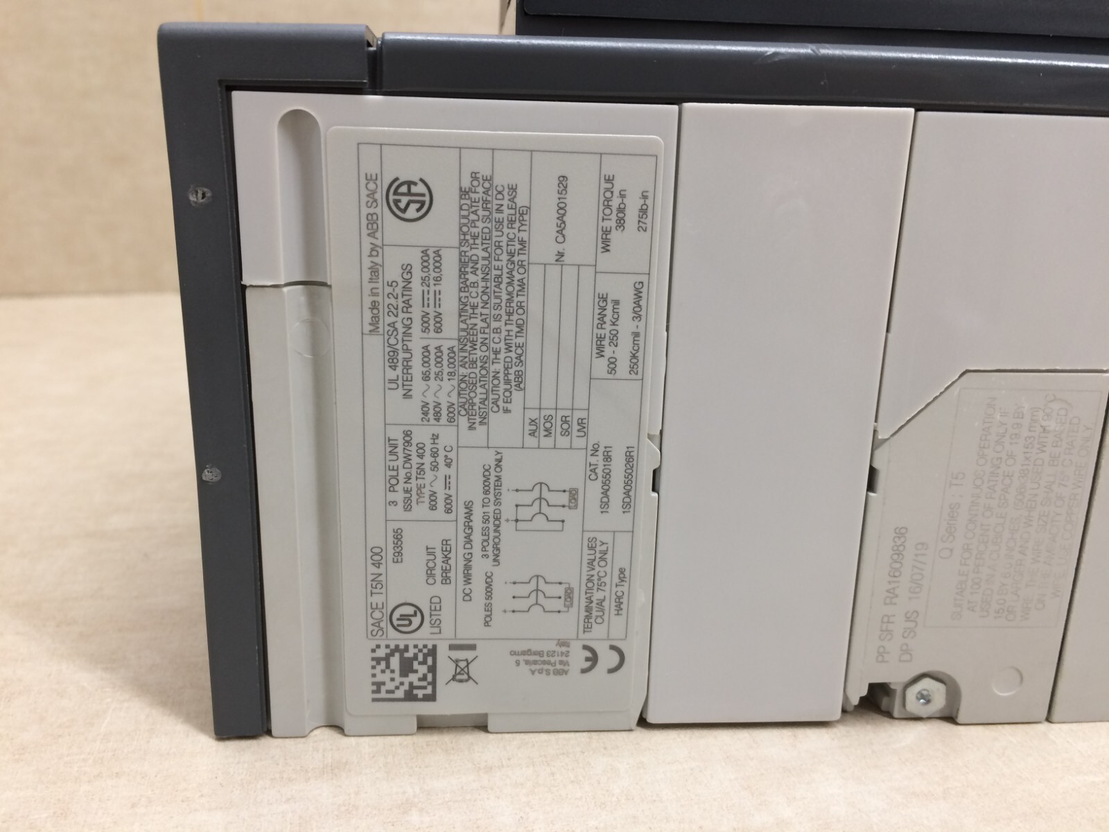 ABB SACE Tmax Circuit Breaker T5H-D 600 T5H600DW T5N 400 3 Pole Q Ser ...
