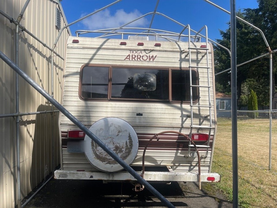 1986 Fleetwood Tioga Arrow M-F 26' C Class RV | eBay