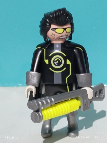 FIGURINE PLAYMOBIL SPACE WARRIOR REF 5289 ALIENS ALIEN FUTURE HERO | eBay