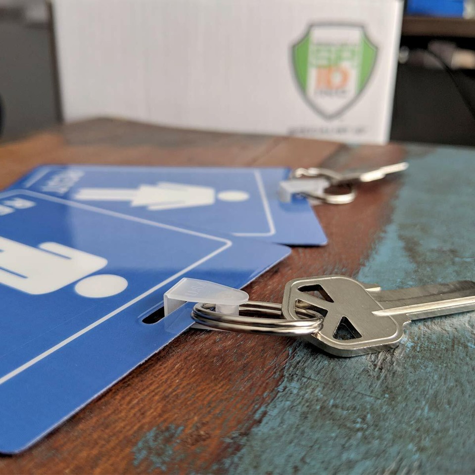 2 Pack Restroom Pass Keychains (1 Mens / 1 Womens) Flexible Bathroom ...