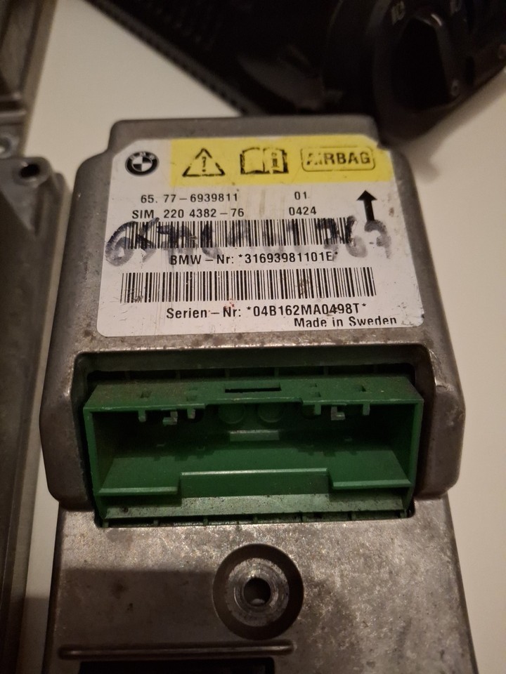 E85 BMW Z4 Airbag Modules Plus A Light Switch | eBay UK