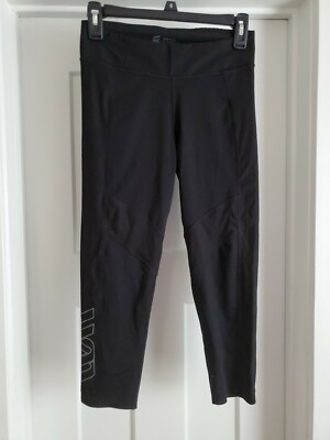 Second Skin Solid Black Compression Crop Leggings Sz Large Small | eBay