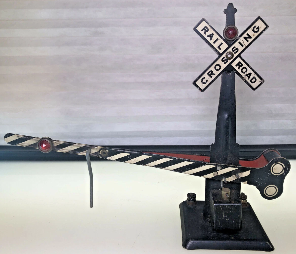 Sold At Auction: Group Of 10 Assorted O And HO Scale