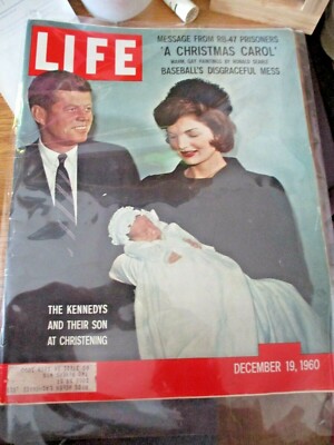 LIFE MAGAZINE DECEMBER 19 1960 THE KENNEDY 'S & JFK JR AT CHRISTENING ...