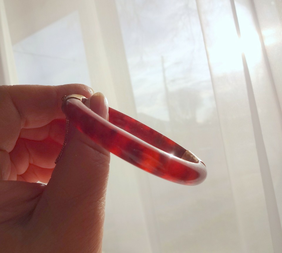 Chinese Natural Translucent Chocolate Red Jade 14k Gold Clamper ...