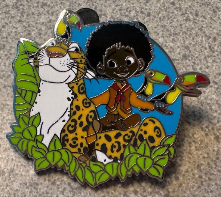 DISNEY PIN ENCANTO ANTONIO PARCE TOUCANS BEST FRIEND ONE FAMILY | eBay