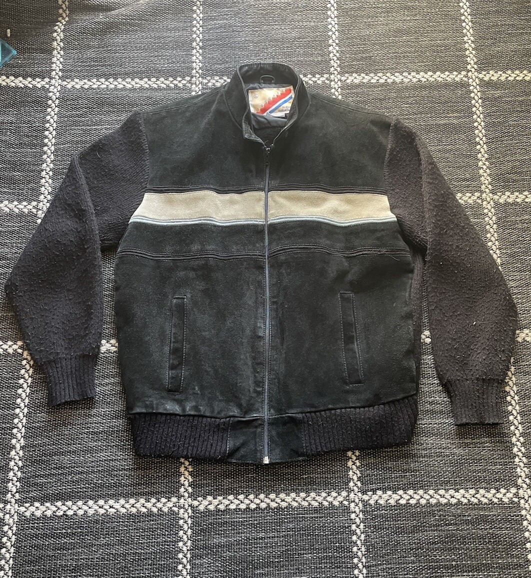 155 East 70’s Cowhide/Leather Jacket. - Gem