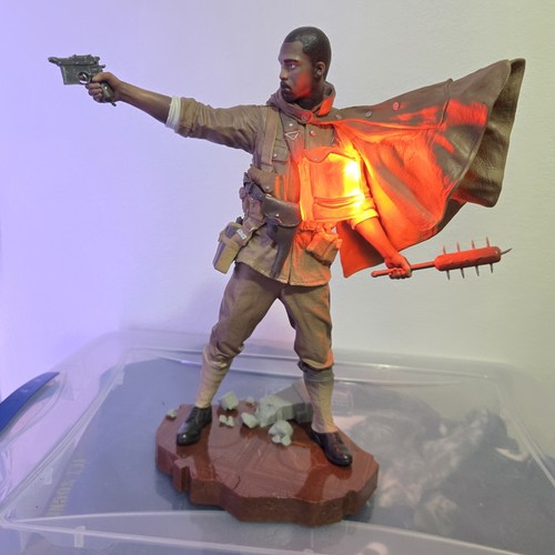 Battlefield 1 Collectors Limited Edition Light Up Narrator Statue ...