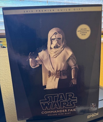 Gentle Giant Star Wars Commander Faie Deluxe Mini Bust Statue 2015 ...