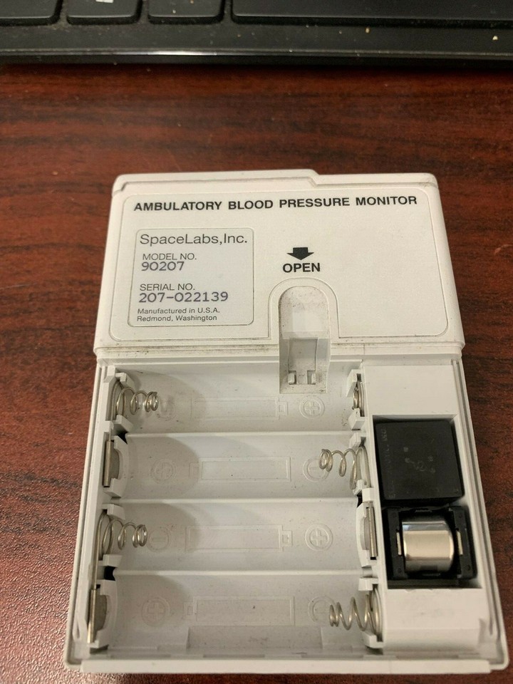 Spacelabs 90207 ABPM Ambulatory Blood Pressure Monitor Selling parts ...