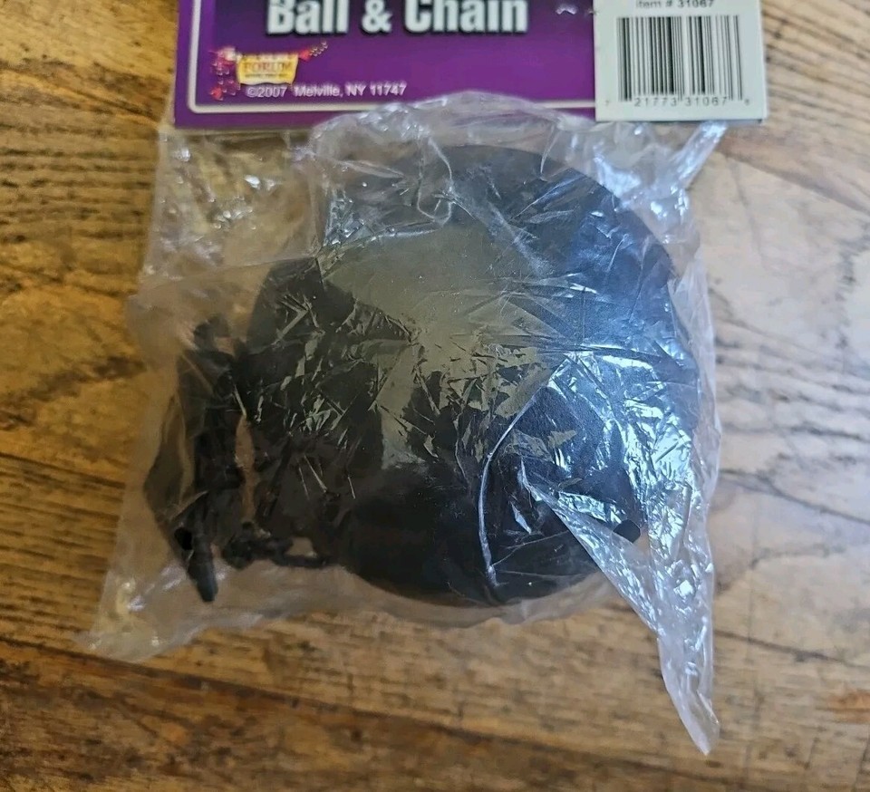 Police Force Ball & Chain Jail Convict Prisoner Halloween Costume Prop ...