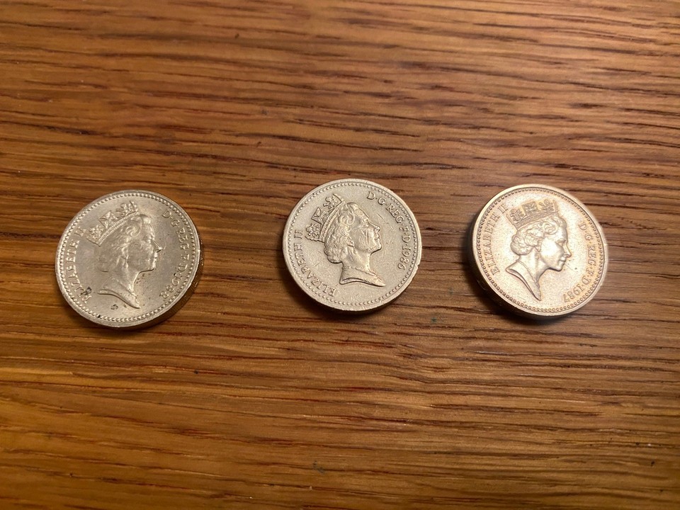 3 x UK £1 One Pound British Coins 1986 1987 1988 COIN VARIOUS DESIGNS ...