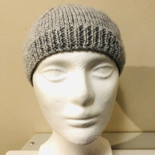 Youth Size Small Grey Skull Cap Hat Hand knitted Fitted 15cm from ...