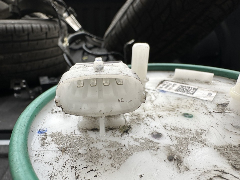 2020 - 2023 LINCOLN AVIATOR 3.0L FUEL GAS PUMP MODULE UNIT OEM ...