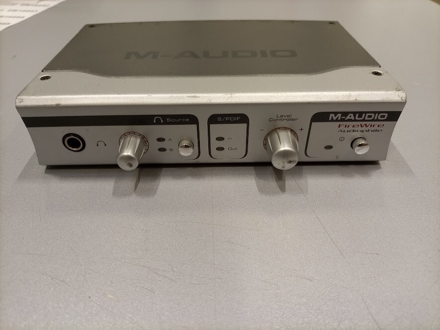 M-AUDIO FIREWIRE SOLO RECORDING INTERFACE WITH POWER SUPPLY For Parts ...