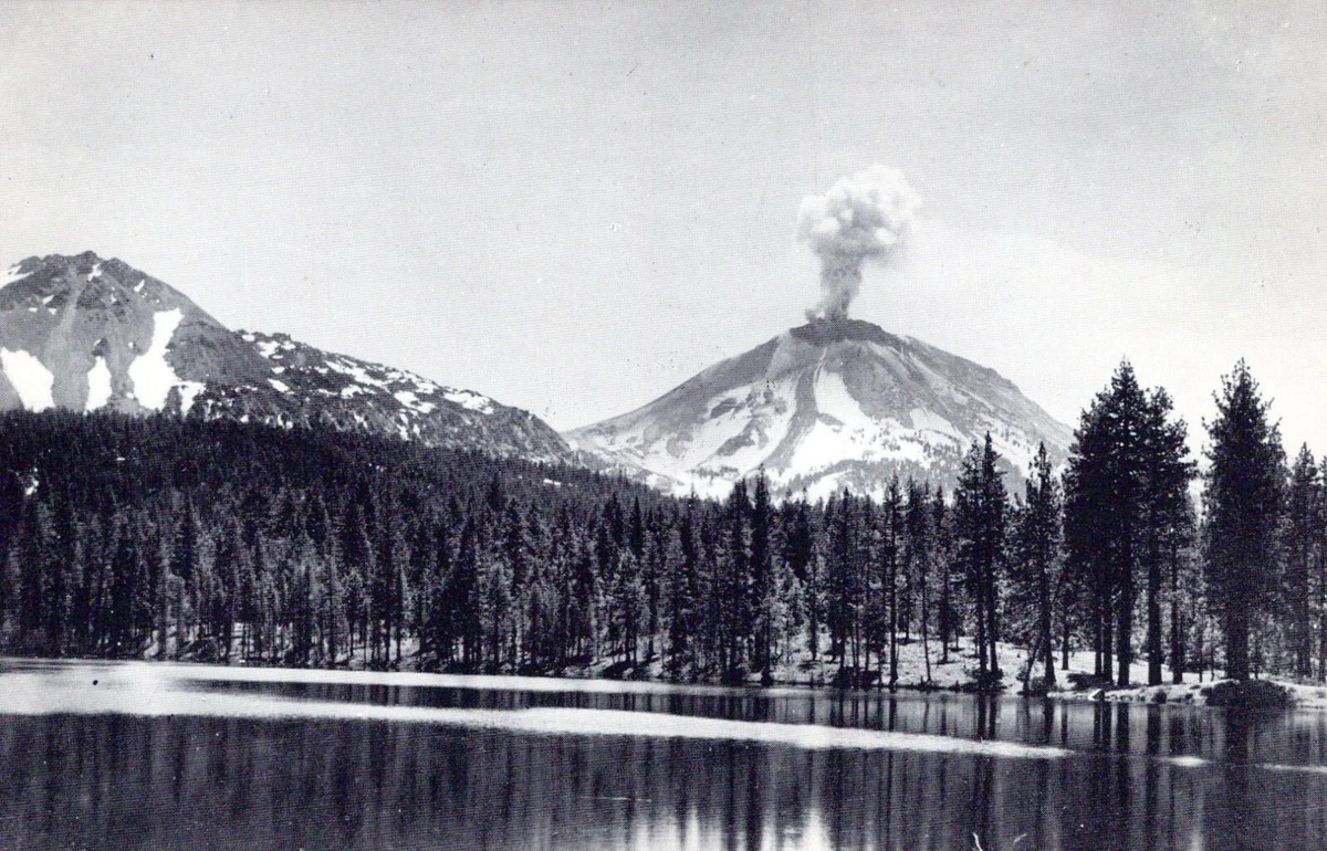 Lassen Peak Volcano Eruption