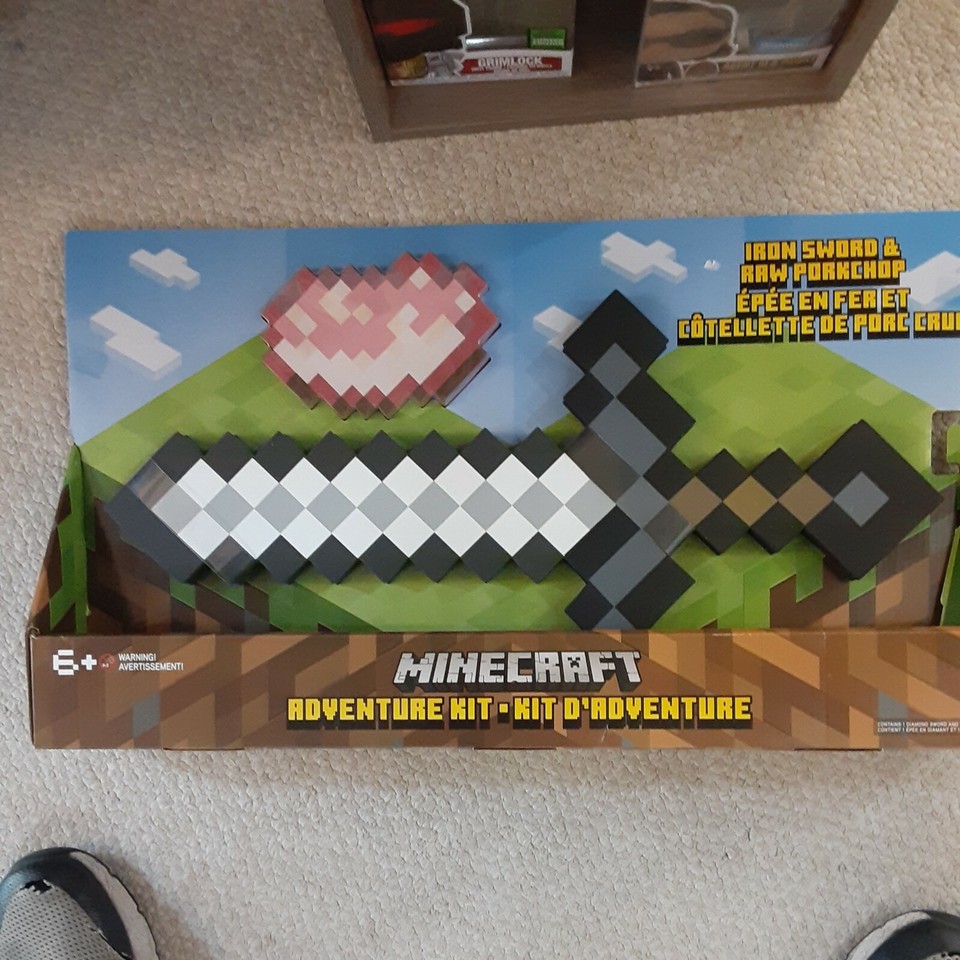 MINECRAFT ADVENTURE KIT NEW IN PACKAGE | eBay