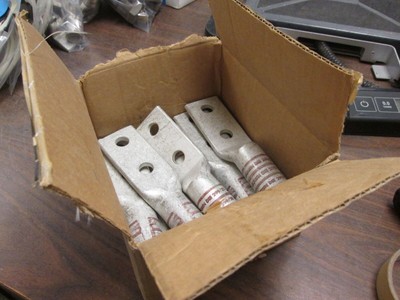Burndy Hylug Crimp Lug YA2362NTCFX CULUG 450FLX Long w/ Port *Box of 10 ...