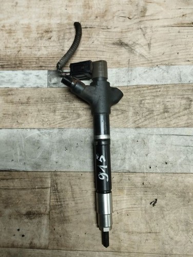 Lexus IS 220D-250-350 2010 Diesel fuel injector 2367026050 130kW ...