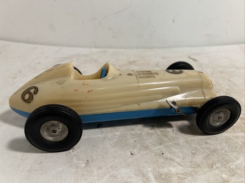 A ROCKETTE PRODUCTS WIND UP PLASTIC OPEN WHEEL RACE CAR TOY 1950s Works ...