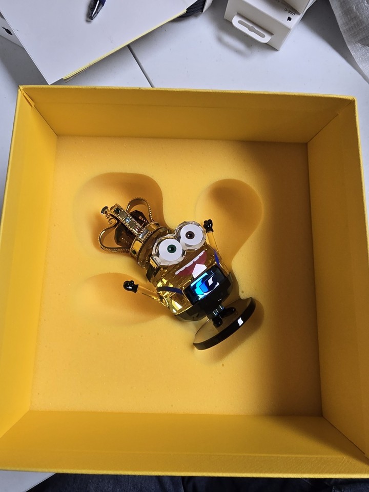 Swarovski Crystal Minions King Bob Figurine Decoration, Multicolored ...