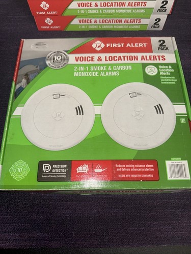 2-Pack First Alert Smoke & Carbon Monoxide Alarm with Voice Location ...