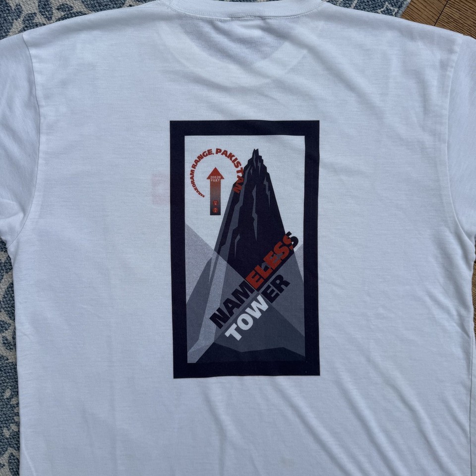 Vintage The North Face Nameless Tower white graphic T-shirt | eBay