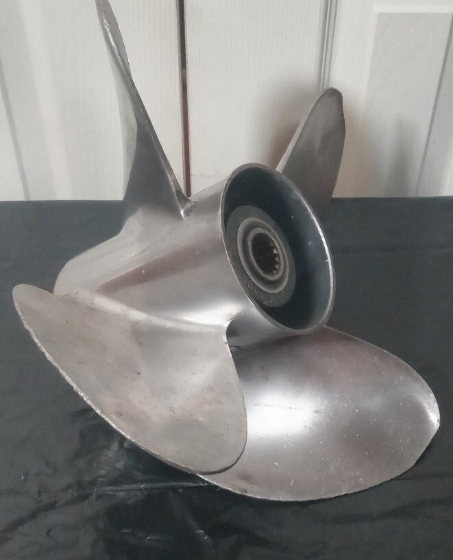 Renegade 4 Blade Stainless Steel Prop 13 1/2 x 25" | OMC | 175738 ...