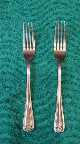 2 Dinner Forks Pfaltzgraff Stainless Silverware Flatware Shell Design ...