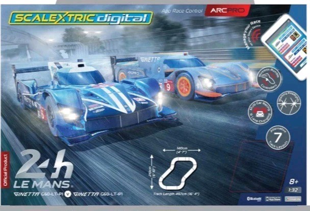 Scalextric C1404 ARC PRO 24 HRS LeMans 1:32 DIGITAL Slot Car Set w/2 ...