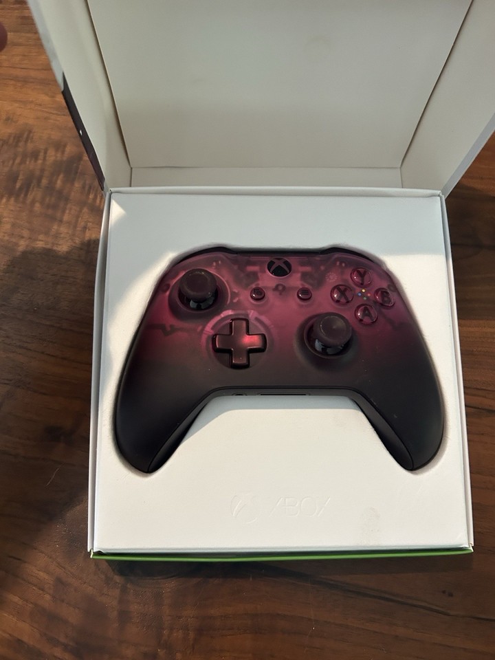 Xbox Wireless Controller - Phantom Magenta special edition | eBay