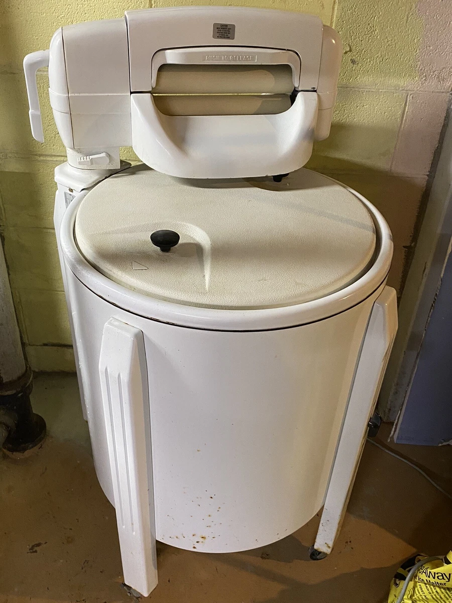 Wringer Washer