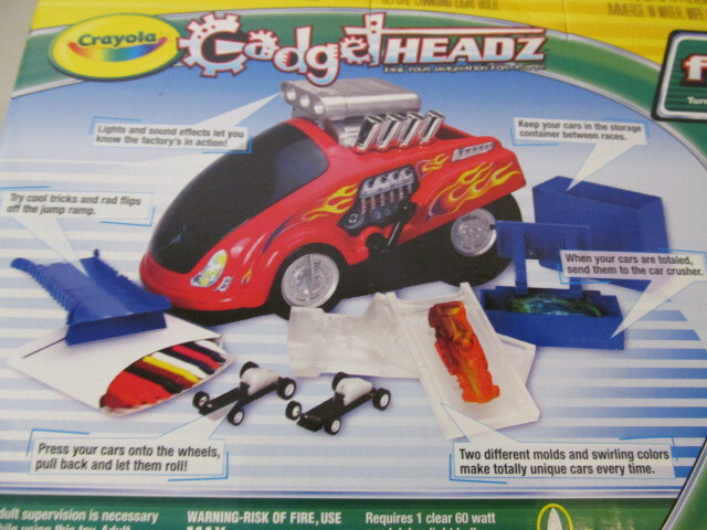 Crayola GadgetHeadz Car Factory, Turn Crayons into Cool Cars, Ages 8 ...
