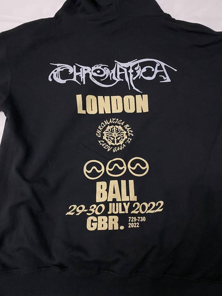 Lady Gaga Hodeskalle Symbol Lady Gaga Unveils New GAGA CHROMATICA BALL