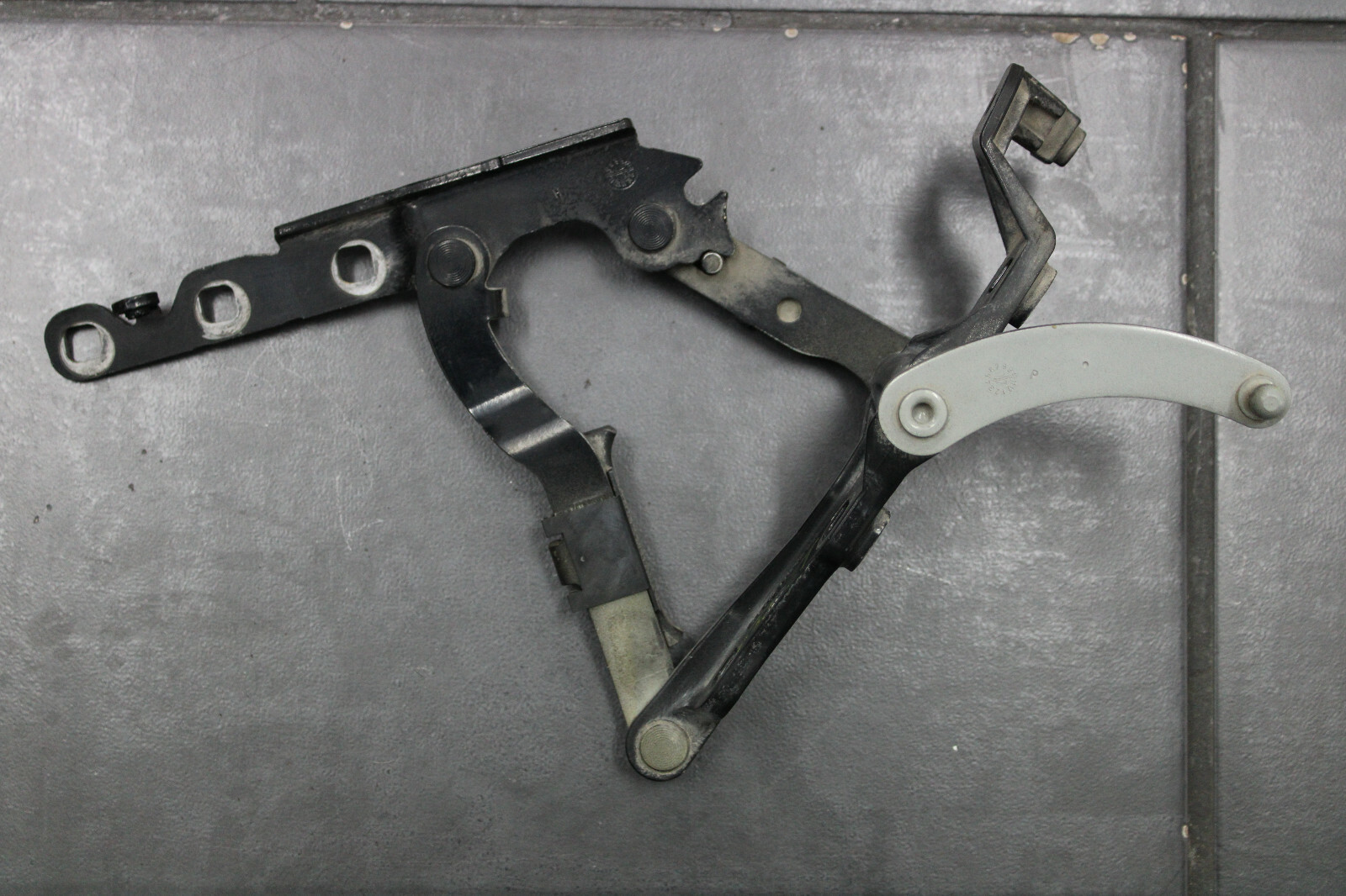 Hinge Bonnet A2218800328 MERCEDES S CLASS W221 CL C216 Front Left | eBay
