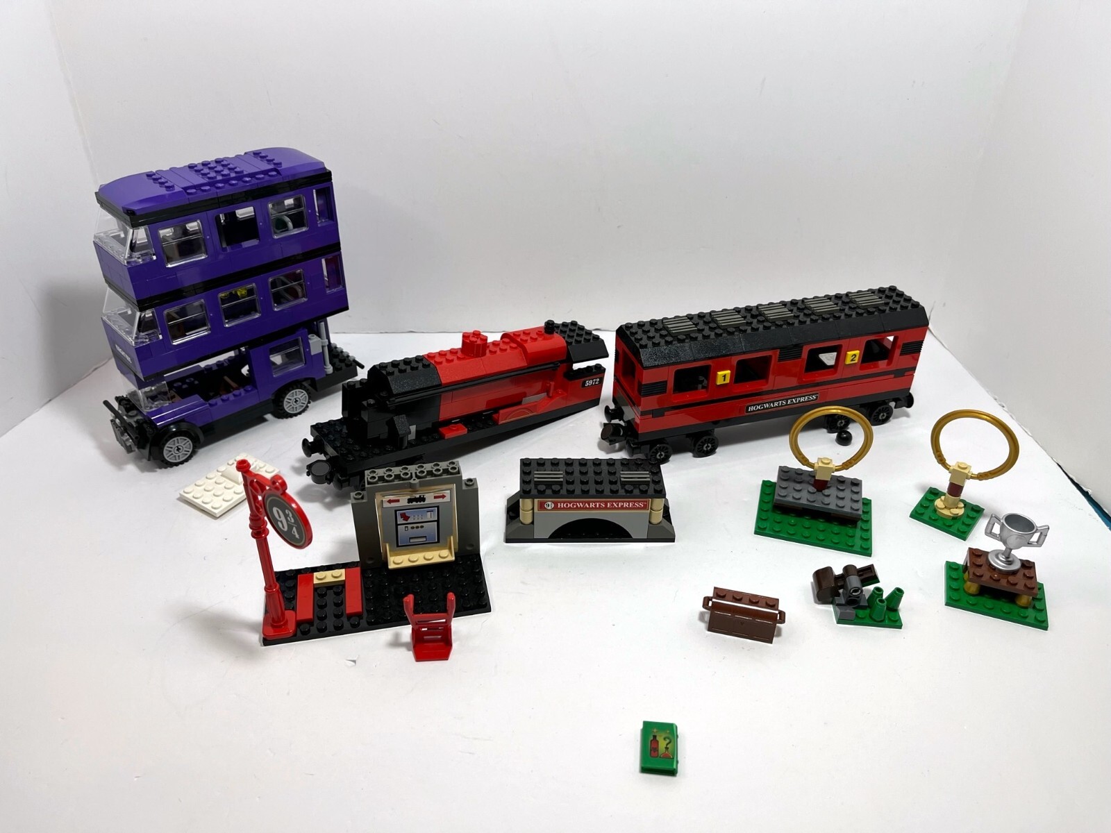 LEGO Harry Potter partials LOT: Knight Bus 4866 + Hogwarts Express 4708 ...