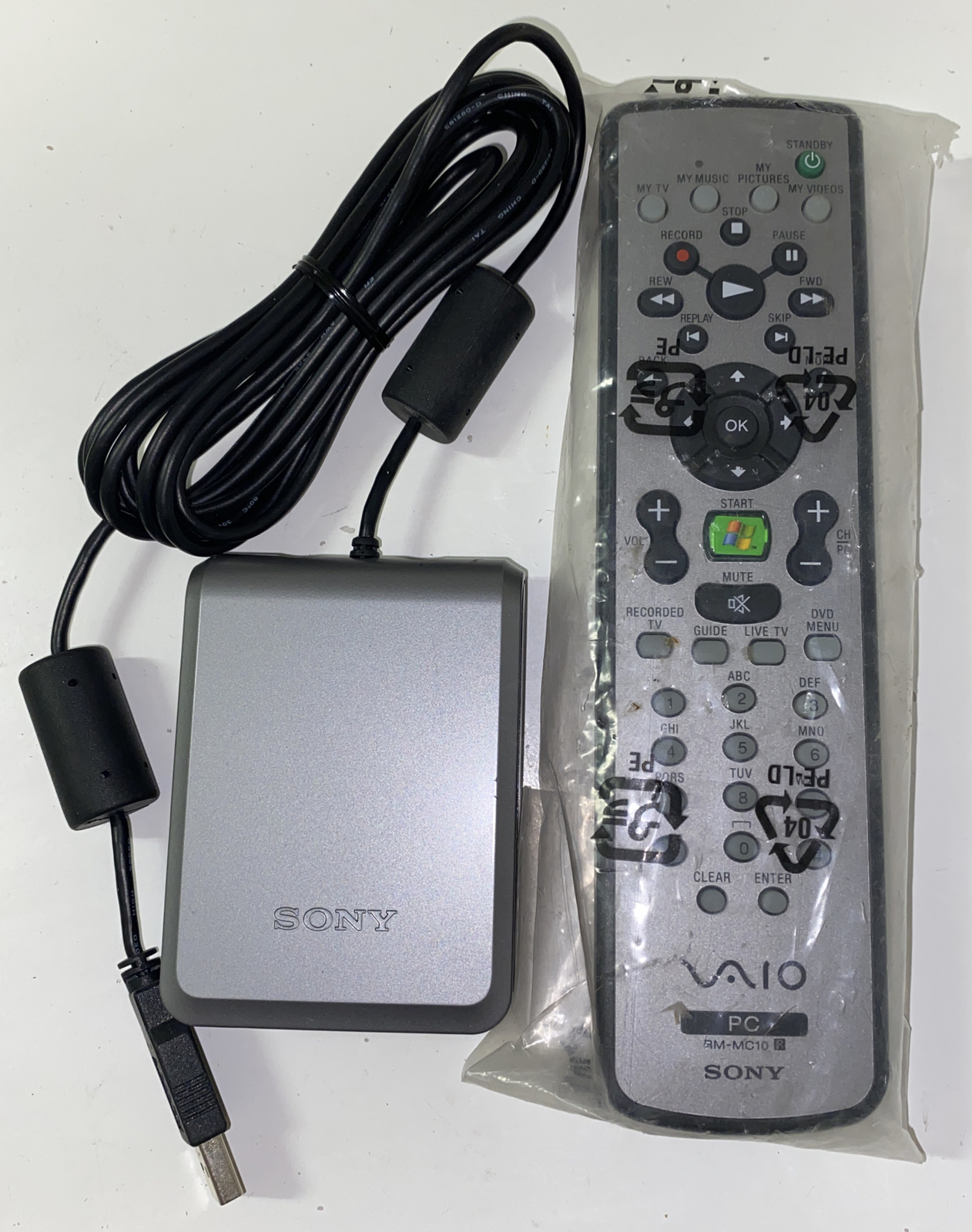 Sony Infrared Receiver PCVA-IR8U With VAIO PC Remote Control RM-MC10 ...