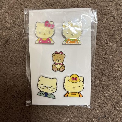 Hello Kitty Pin Badge 5-Piece Set Colorful Hello Kitty Metal Pins | eBay