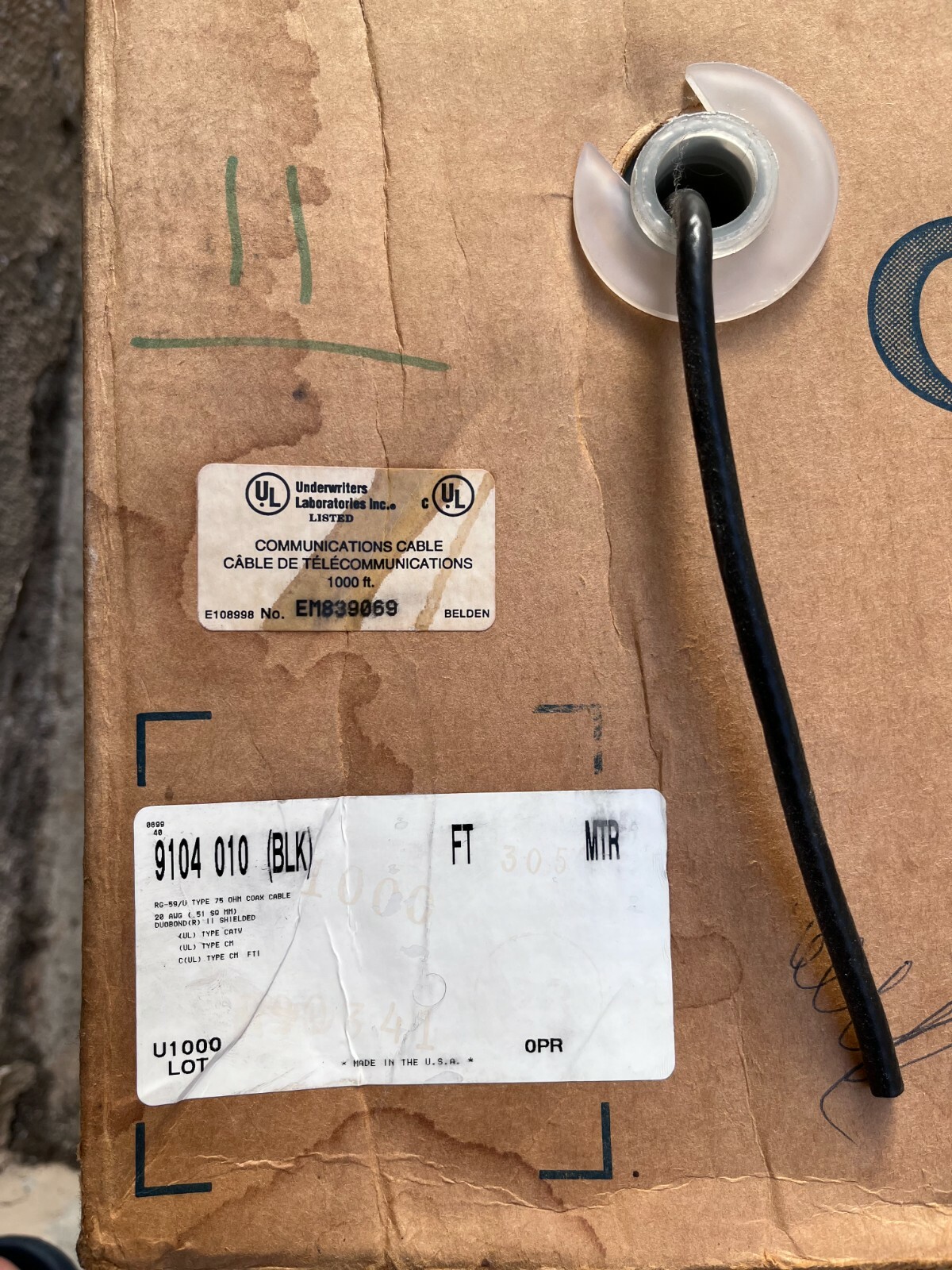 BELDEN E108998 - 9104 Coax Cable, 75 ohm Solid Center Conductor Black ...