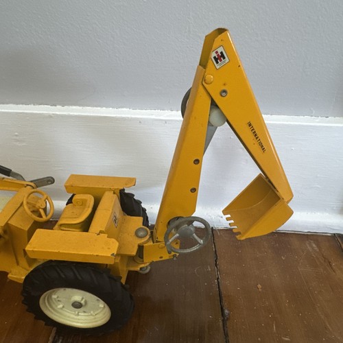 Vintage International Front End Loader / Backhoe #3444 | eBay