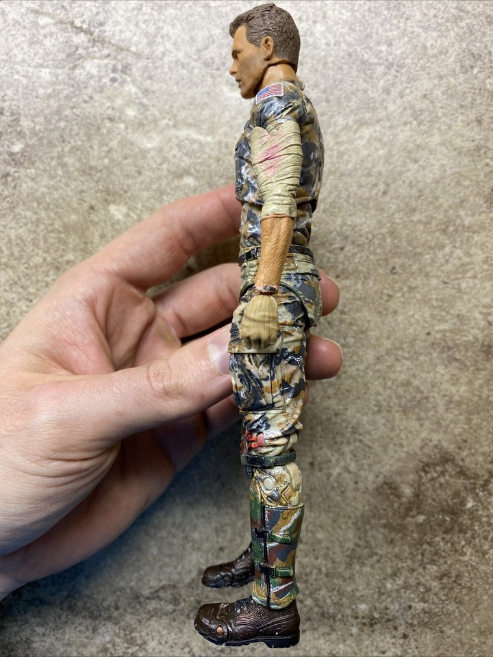 NECA Aliens Corporal Dwayne Hicks & Xenomorph Action Figure ...