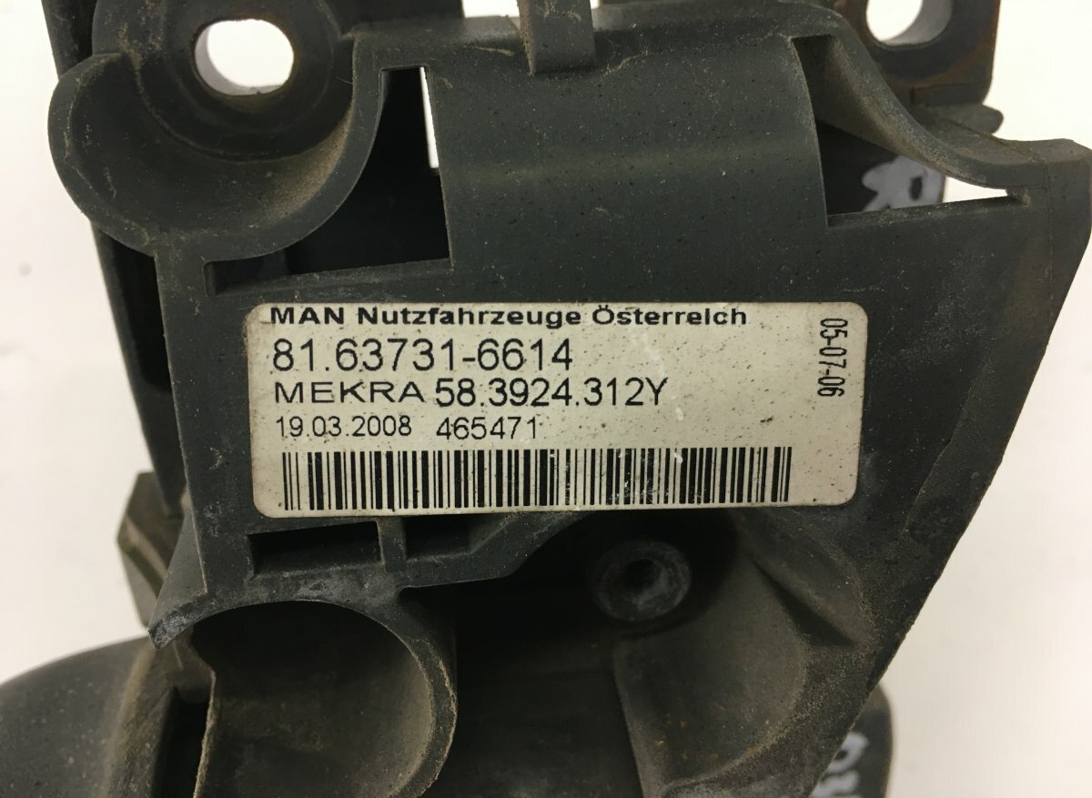 81637316618 85637306030 85637306037 Rear View Mirror Assemmbly Right ...