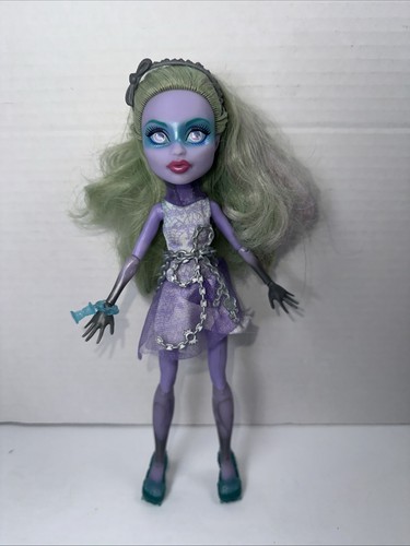 Monster High Haunted Getting Ghostly Twyla Doll Ghost | eBay