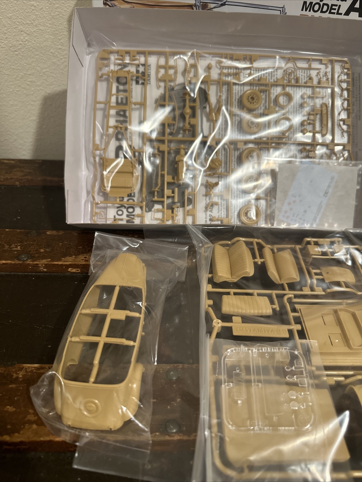 Tamiya 35338 1:35 Scale Military Car Model Kit Toyota Model AB Phaeton ...