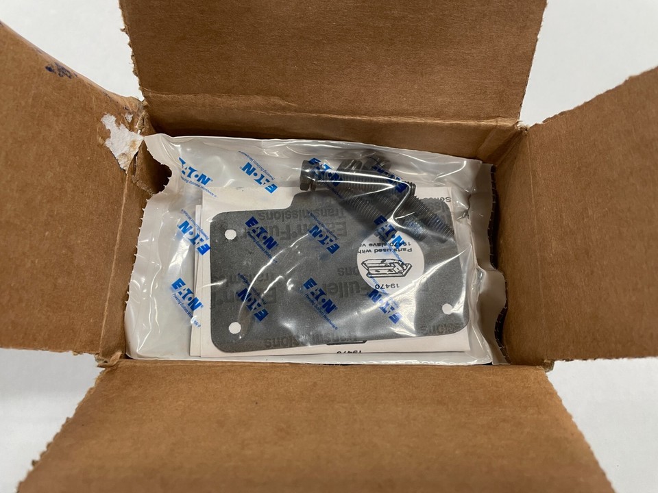 Eaton Fuller Slave Valve K2424 | A5000 Valve | Includes Gasket & Bolts ...