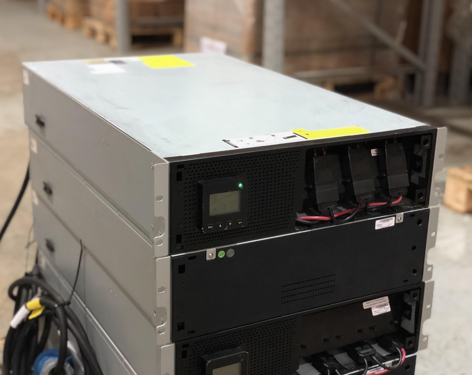 HP R5000 UPS - 5000Va - new cells installed - 12 Month Warranty | eBay