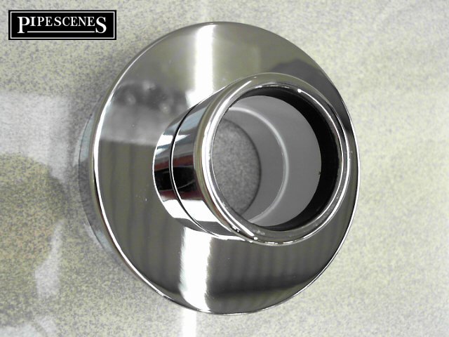 Chrome Waste Pipe 32mm to Plastic with Decorative Chrome Wall Shroud ...