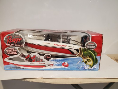 Aviva Sports Ranger Fishin Buddy Remote Control Bass Boat Catches Fish ...