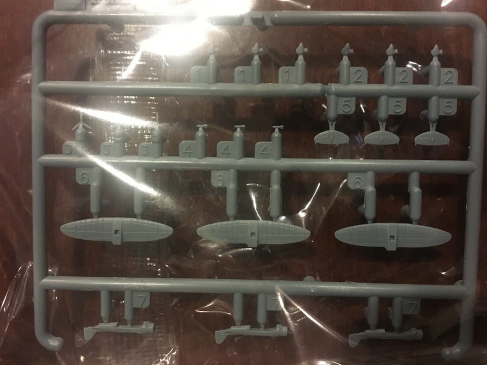 1/700 IJN Carrier Aircraft I (Zero, Kate, Val) -- Kajika / Flyhawk ...