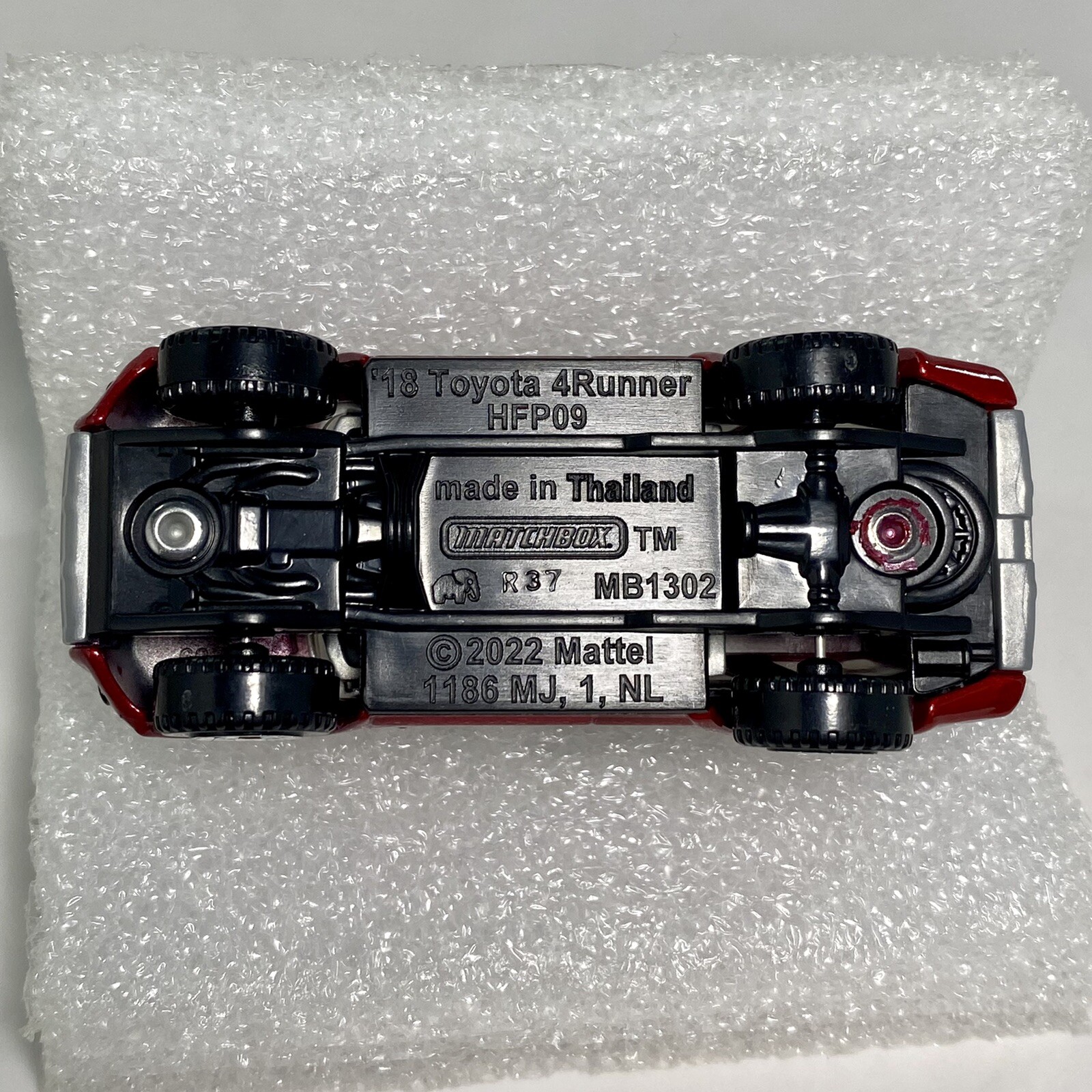 '18 Toyota 4Runner Red 1:64 Scale Diecast Diorama Model SUV | eBay